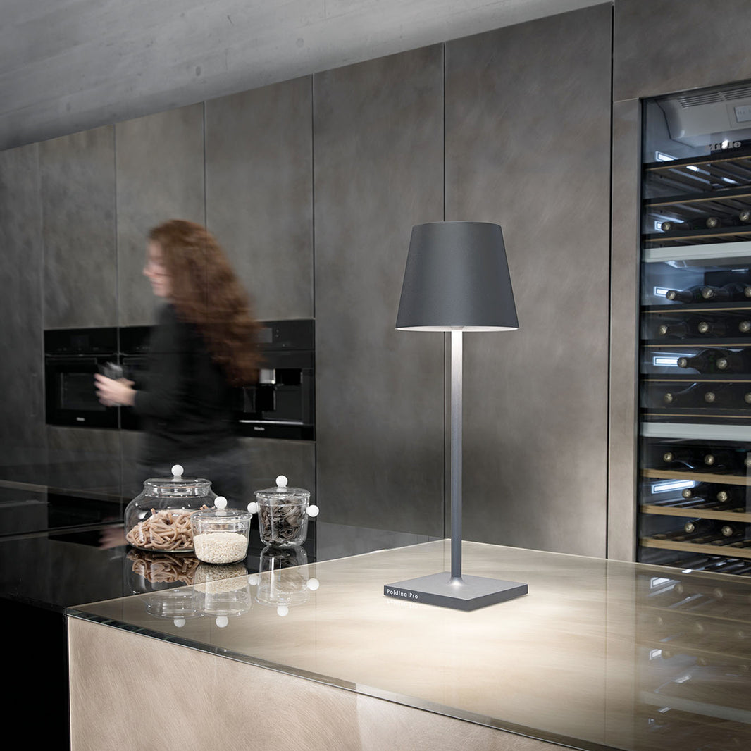 Poldina Pro L Desk Lamp | Zafferano